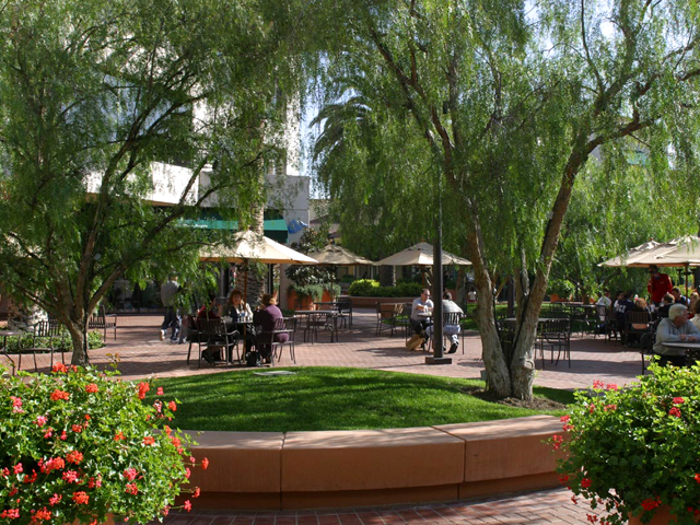 University Town Center - Good Planning